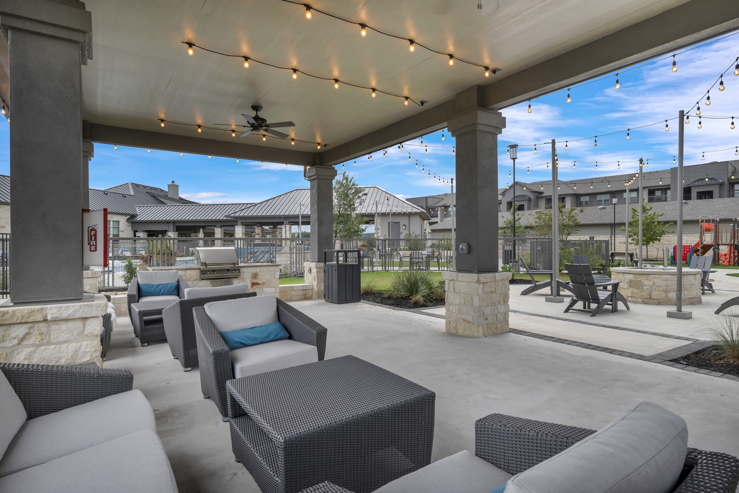 Gallery: Apartments in San Marcos, TX - Hawthorne at Blanco Riverwalk